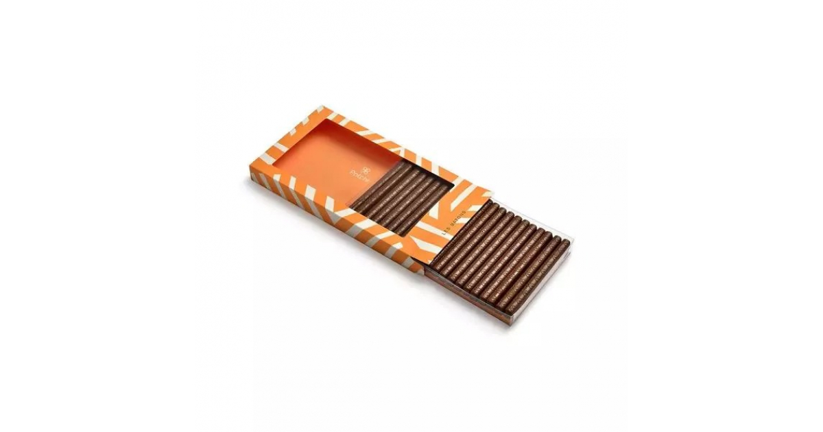 Patchi | Box of 22 Pieces, Les Batons - 22 pieces | Finstan Inc.